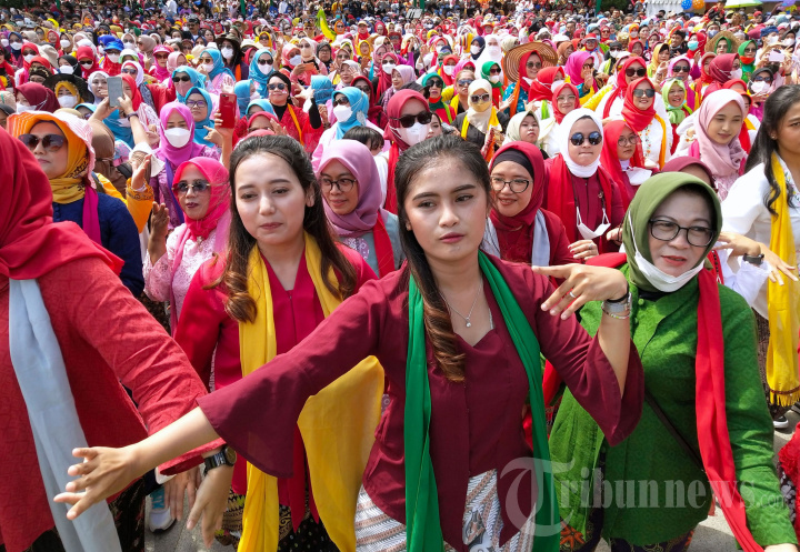 Semarak Hari Jadi Ke-77 Provinsi Jawa Barat, Foto 3 #1935150 ...