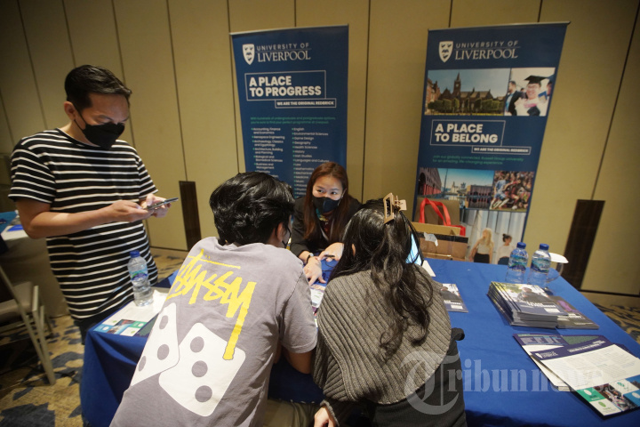 SI-UK Indonesia Gelar Study in UK Expo, Foto 7 #1955379 - TribunNews.com