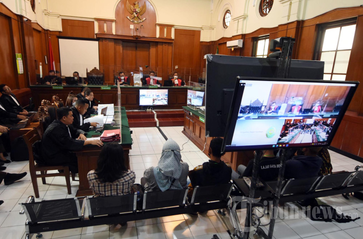 Sidang Lanjutan Tragedi Kanjuruhan Malang, Foto 8 #1954260 - TribunNews.com