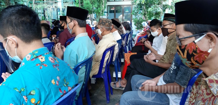 SMP IT PAPB Semarang Gelar Santunan dan Pengajian, Foto 1 #1856623 ...