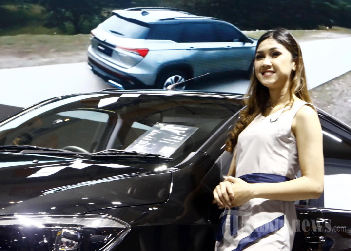 SPG Cantik di Hari Terakhir IIMS 2023, Foto 2 #1958583 - TribunNews.com