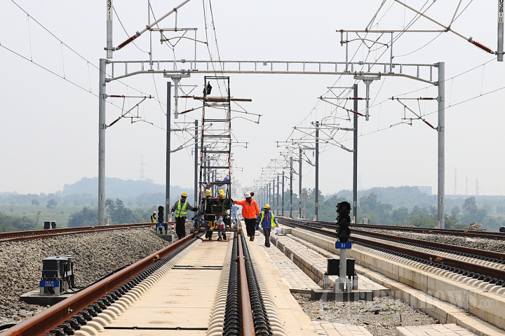 Stasiun KA Cepat Karawang dan Tegalluar Siap Beroperasi, Foto 2 ...