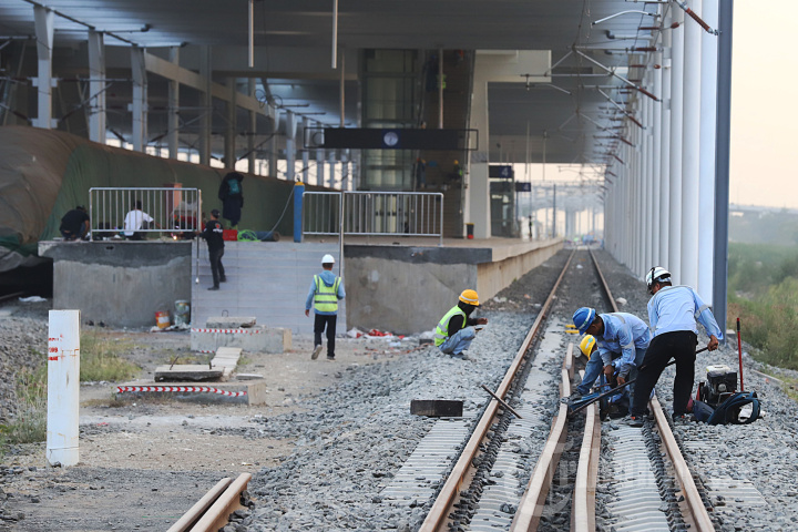 Stasiun KA Cepat Karawang dan Tegalluar Siap Beroperasi, Foto 12 ...