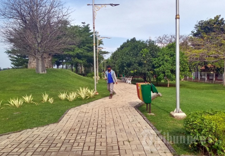 Suasana Nyaman dan Asri Taman Ria Rio Jakarta, Foto 3 #1859012 ...