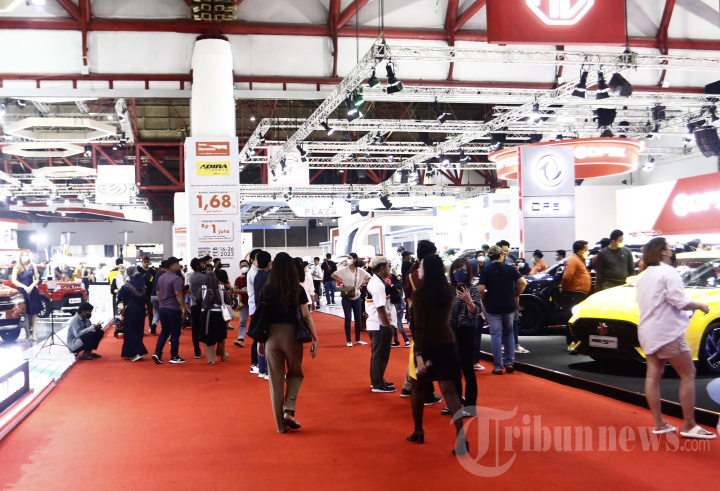 Suasana Pengunjung di Hari Terakhir IIMS 2023, Foto 1 #1958557 ... Suasana Pengunjung di Hari Terakhir IIMS 2023, Foto 1 #1958557 ...