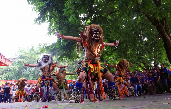Tari Rampak Buto di Klenteng Sam Poo Kong Semarang, Foto 2 #1732270 ...