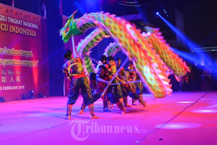 Tarian Liong Ramaian Perayaan Tahun Baru Imlek 2569 Kongzili, Foto 8 ...
