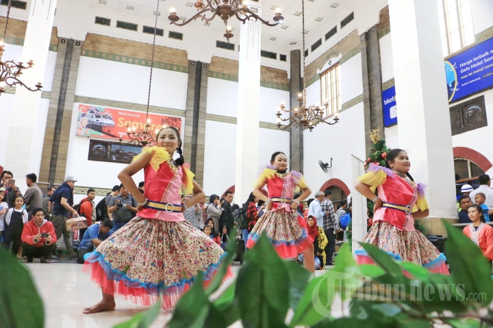 Tarian Nusantara di Stasiun Semarang Tawang, Foto 5 #1828526 ...