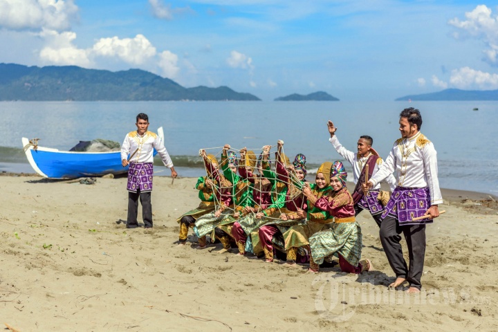 Tarian Tarek Pukat di Aceh, Foto 5 #1700551 - TribunNews.com