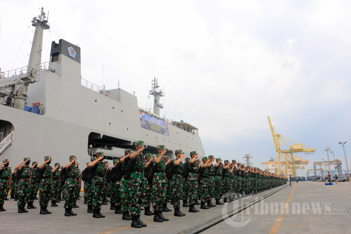 Taruna Akademi TNI Diperkenalkan Alutsista Kapal Perang TNI AL, Foto 8 ...