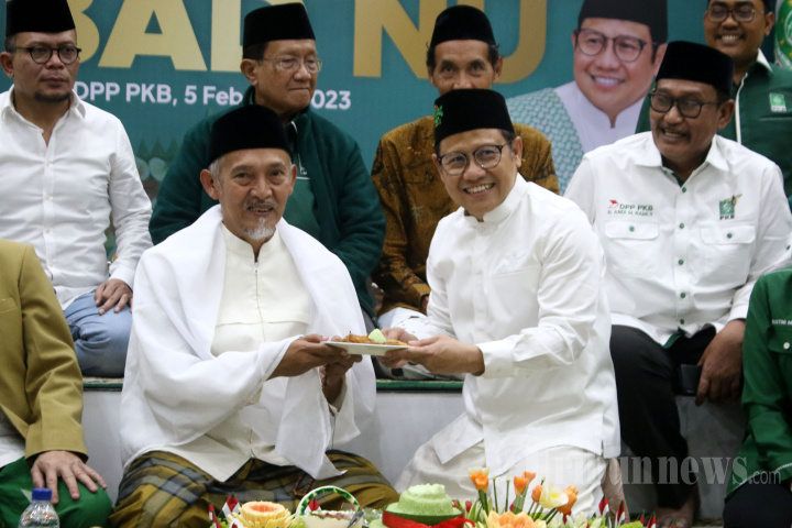 Tasyakuran Satu Abad NU di DPP PKB, Foto 8 #1956262 - TribunNews.com