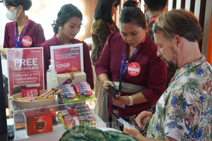 Telkomsel Hadirkan Kartu Perdana Telkomsel PraBayar Tourist, Foto 2 ...