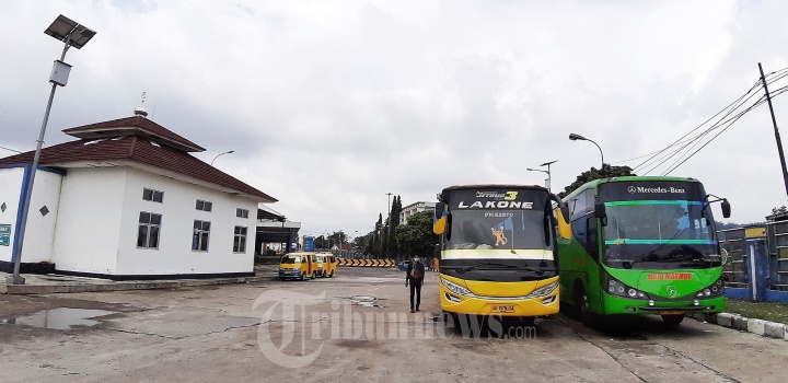Terminal Bus Bawen Semarang Sepi Penumpang, Foto 6 #1840394 ...