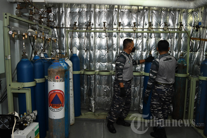 TNI AL Siapkan KRI dr Soeharso-990 Sebagai Depo IsiUlang Oksigen, Foto 8 #1888616 - TribunNews.com