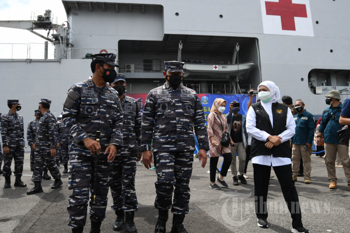 TNI AL Siapkan KRI dr Soeharso-990 Sebagai Depo IsiUlang Oksigen, Foto 11 #1888623 - TribunNews.com