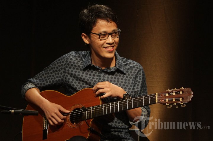 Tohpati Guitar Fantasy di Bentara Budaya Jakarta, Foto 7 #1592264 ...