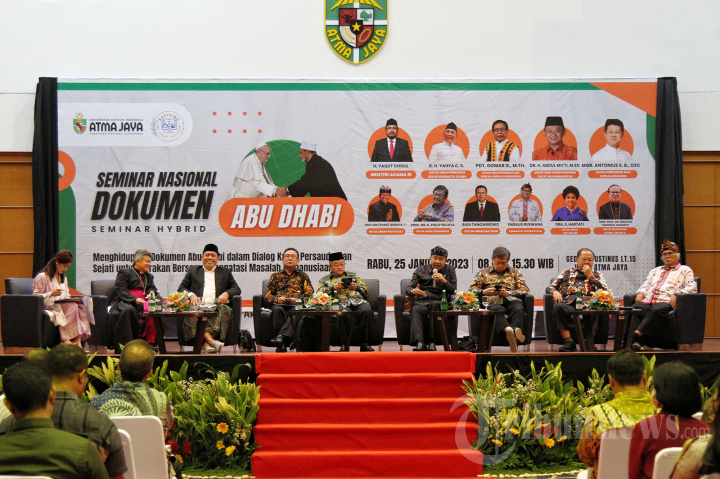 Tokoh Agama dan Kepercayaan Indonesia Deklarasi Pendekatan Damai, Foto ...