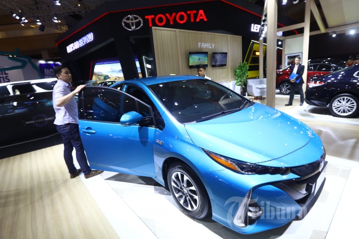 Toyota All New CHR Hybrid Dipamerkan di IIMS 2019, Foto 1 #1796257 ...