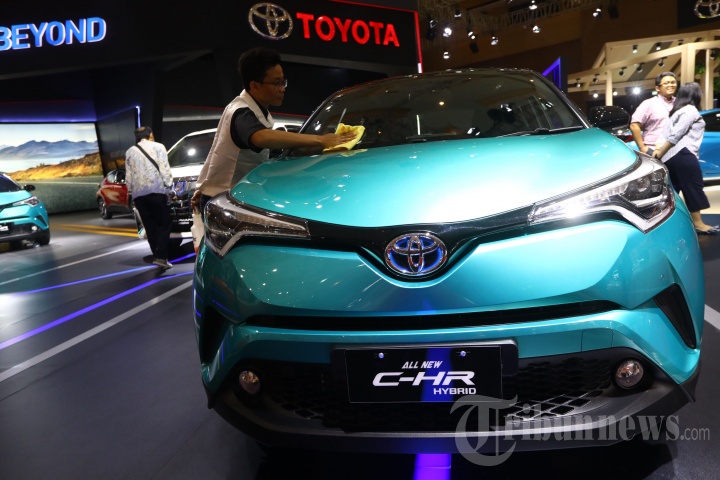Toyota All New CHR Hybrid Dipamerkan di IIMS 2019, Foto 2 #1796263 ...