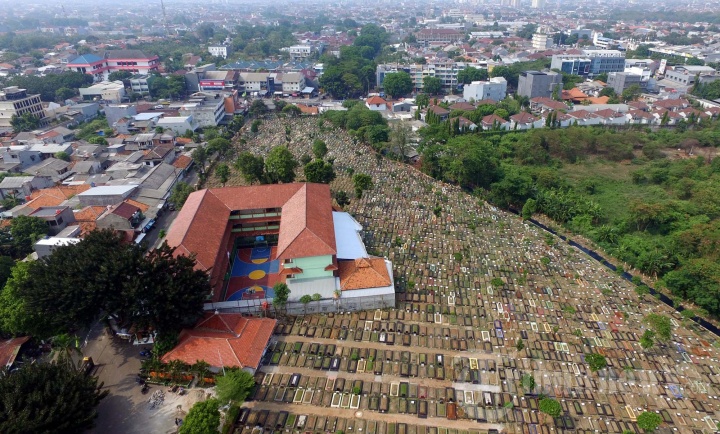 TPU Joglo Sudah Tak Dapat Menampung Jenazah Baru , Foto 5 #1821223 ...