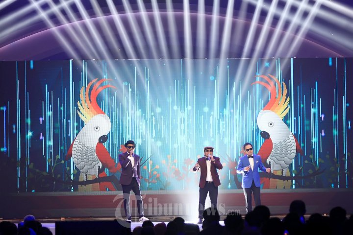 Trio Lestari di Acara Pengukuhan Kompas TV sebagai TV Berita, Foto 4 ...