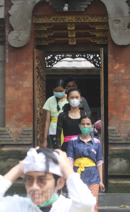 Umat Hindu Sembahyang Peringati Hari Raya Nyepi 1943, Foto 3 #1877633 ...