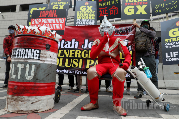 Unjuk Rasa Walhi di Kedubes Jepang, Foto 4 #1943526 - TribunNews.com