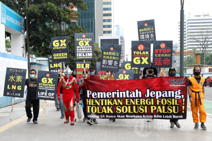 Unjuk Rasa Walhi di Kedubes Jepang, Foto 6 #1943528 - TribunNews.com