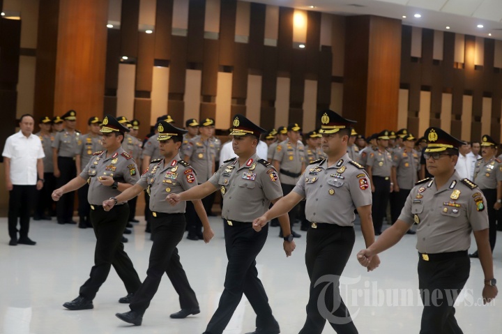 Upacara Kenaikan Pangkat Polri Foto 8 1827625