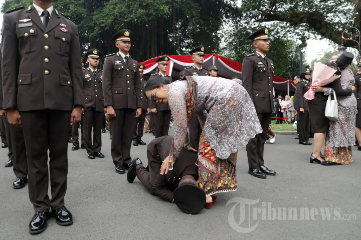 Upacara Prasetya Perwira TNI-Polri 2023 di Istana Merdeka, Foto 11 ...