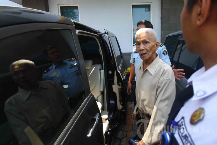 Warga Belanda Dideportasi di Malang, Foto 4 #1649124 - TribunNews.com