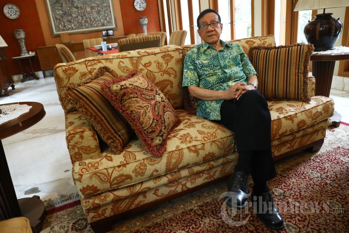 Wawancara Khusus dengan Akbar Tanjung, Foto 6 #1824467 - TribunNews.com