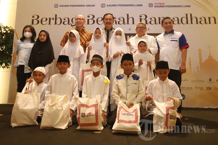 Yayasan Agung Podomoro Land Berbagi Berkah Ramadhan, Foto 5 #1962538 - TribunNews.com