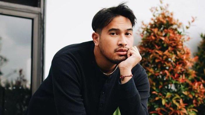 Adrian Khalif - TribunnewsWiki.com