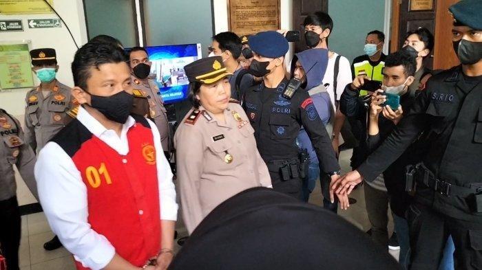 Sidang Perkara Pembunuhan Brigadir J Dilanjut Selasa Depan, Eksepsi Ferdy Sambo Ditolak Hakim ...