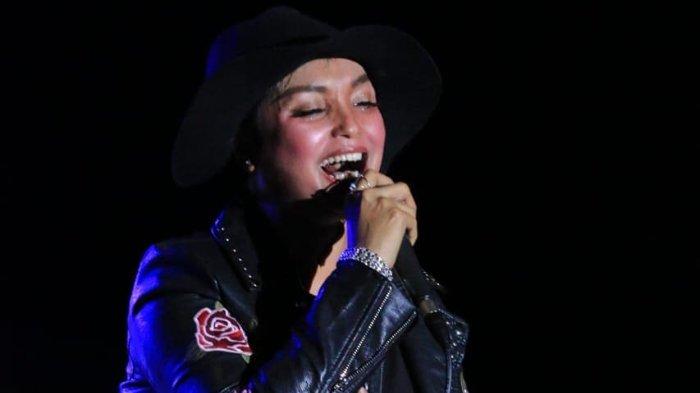 Conny Dio - TribunnewsWiki.com