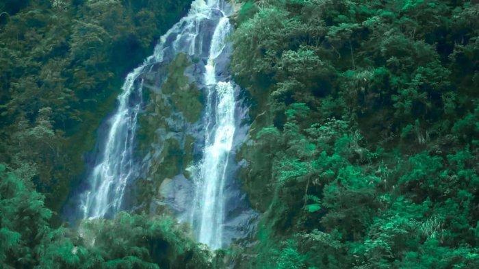 Curug Sikarim - TribunnewsWiki.com