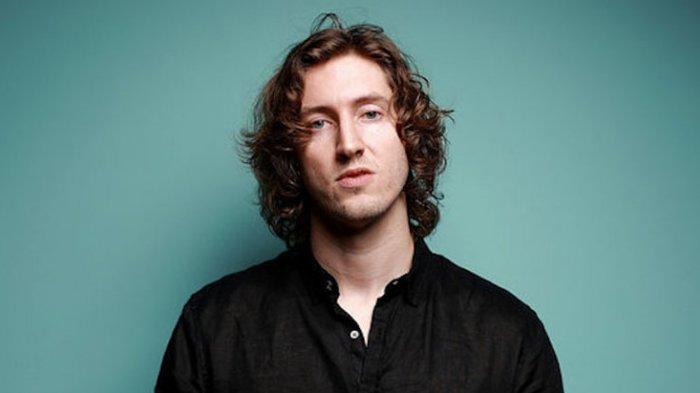 Dean Lewis - TribunnewsWiki.com