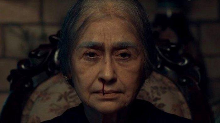 Film - Eyang Putri (2021) - TribunnewsWiki.com