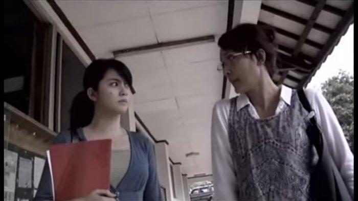 Film - Pocong 2 (2006) - TribunnewsWiki.com