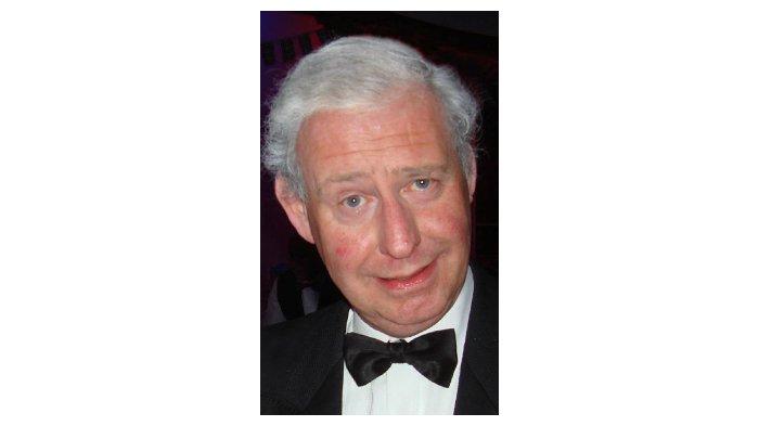 Berwajah Mirip Raja Inggris Charles III, Pria Ditawari Bintangi Film ...