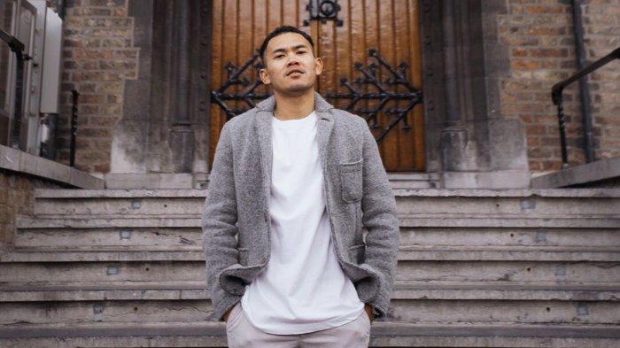 Indra Febrian Rilis Single dan Video Clip Hilang Logika, Sebuah Kisah Tentang Pejuang LDR ...