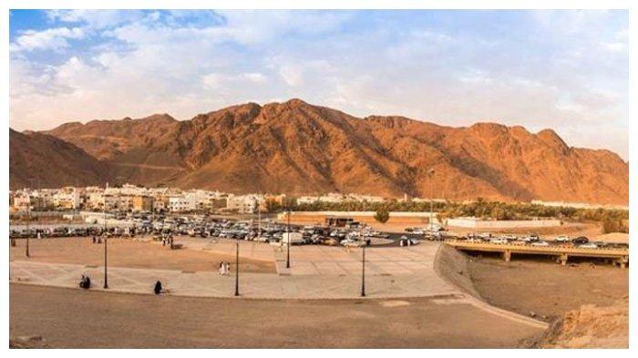 Jabal Uhud (Gunung Uhud) - TribunnewsWiki.com
