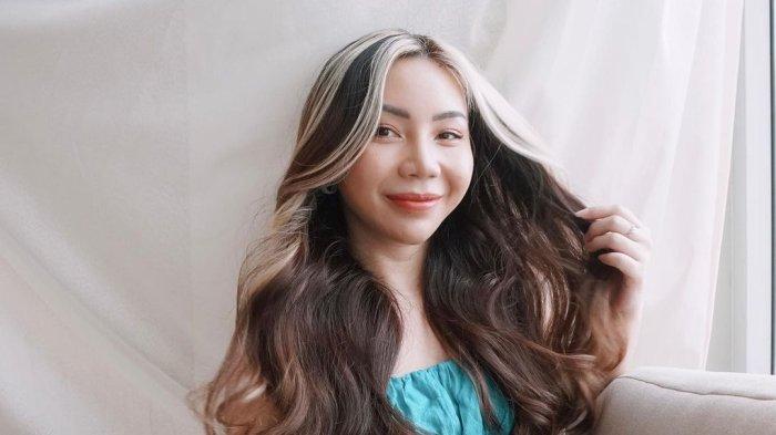 Kyra Nayda - TribunnewsWiki.com