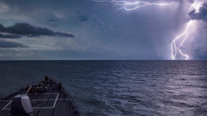 Laut Hitam - TribunnewsWiki.com