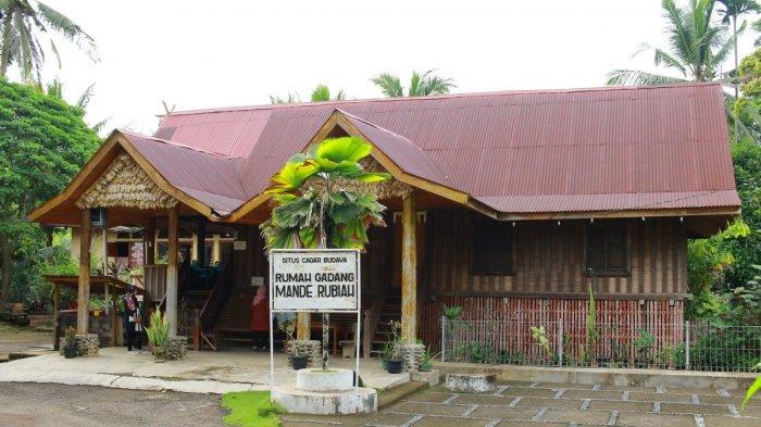 Rumah Gadang Mande Rubiah - TribunnewsWiki.com