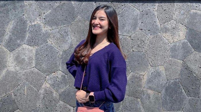 Putri Ziani Rachadian - TribunnewsWiki.com