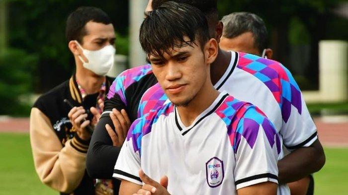 Rizki Hidayat - TribunnewsWiki.com