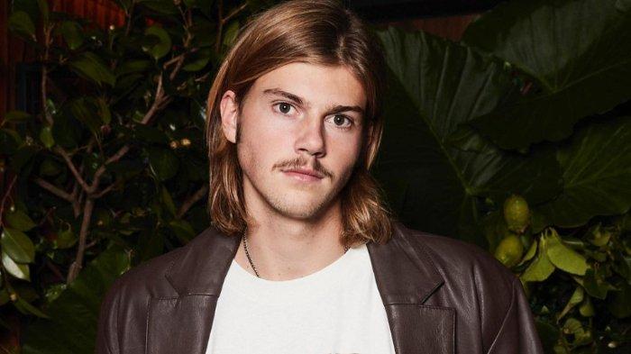 Ruel (penyanyi) - TribunnewsWiki.com