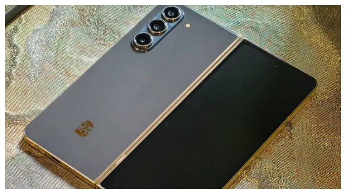 Ponsel Lipat Galaxy Z Fold 6 Ultra Siap Dirilis Oktober 2024 Di China